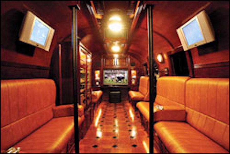 Mobile Cigar Lounge | Cigar Aficionado
