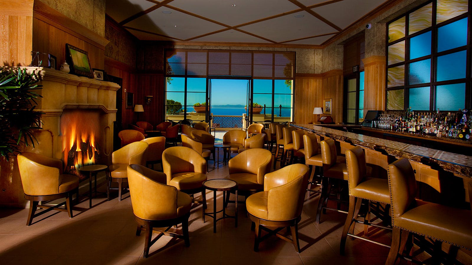 Review: Lobby Bar & Terrace, Terranea Resort, Los Angeles, California ...