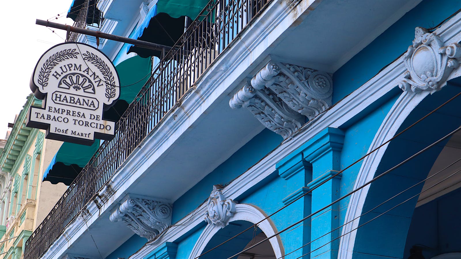 Inside Havana’s H. Upmann Factory | Cigar Aficionado