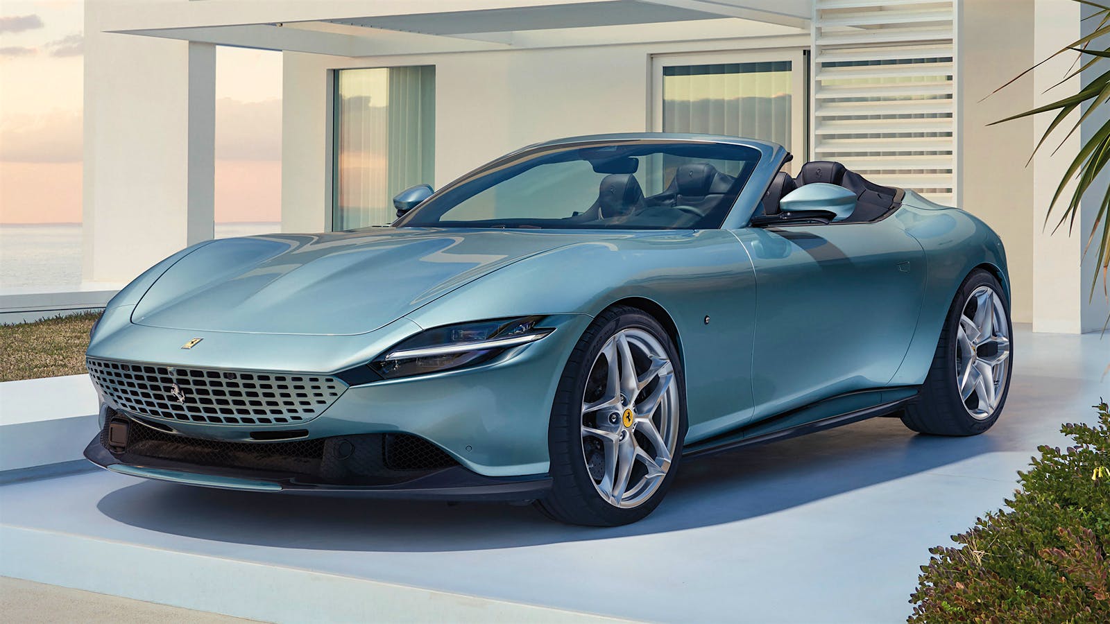 Ferrari Roma Spider | Cigar Aficionado