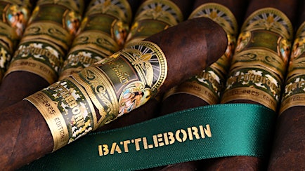 13 Strong Cigars For The Full-Bodied Smoker | Cigar Aficionado
