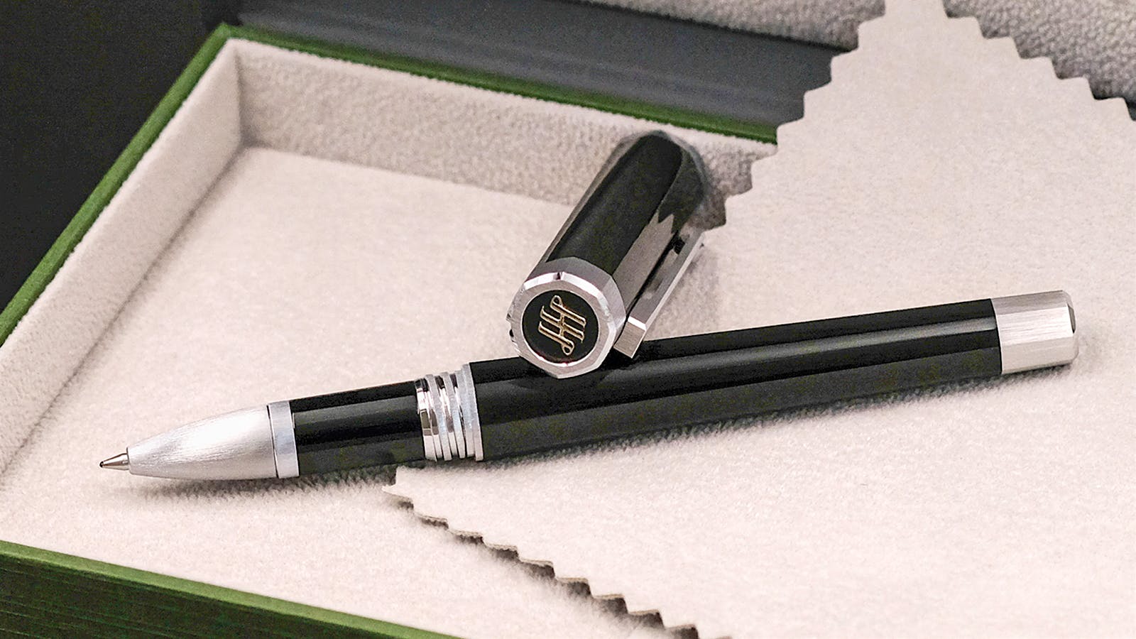 Prestige Pens | Cigar Aficionado