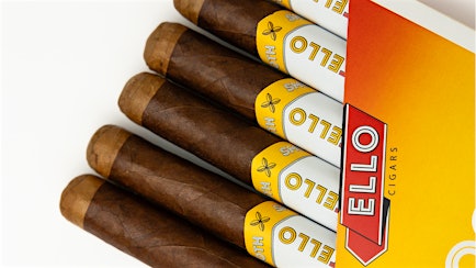 The Best Cigars of 2025 | Cigar Aficionado