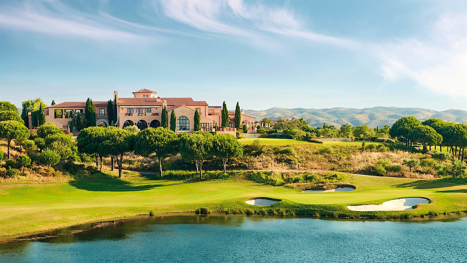 Portugal Tees It Up | Cigar Aficionado