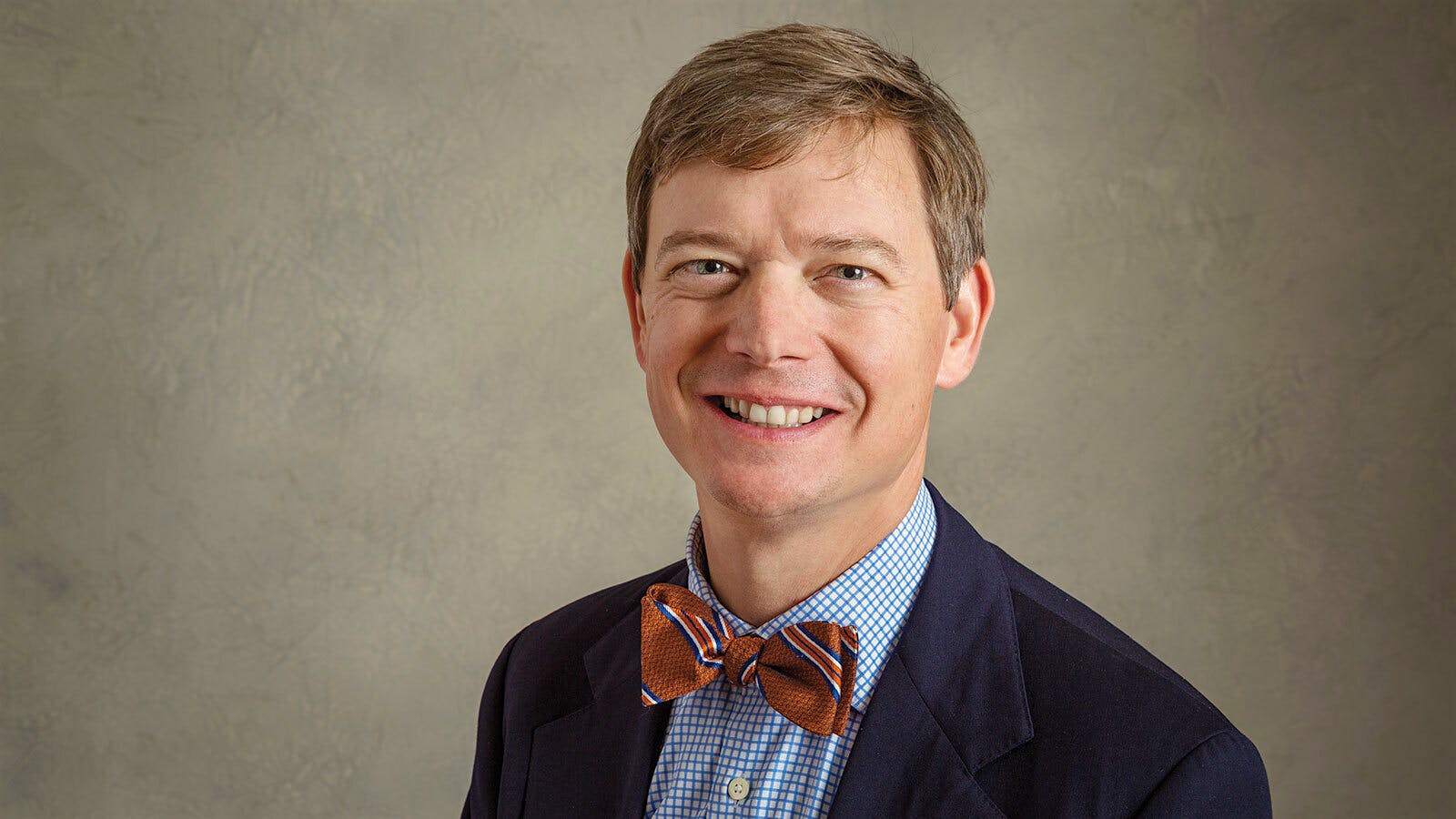 Rethinking Hefty Wine Bottles